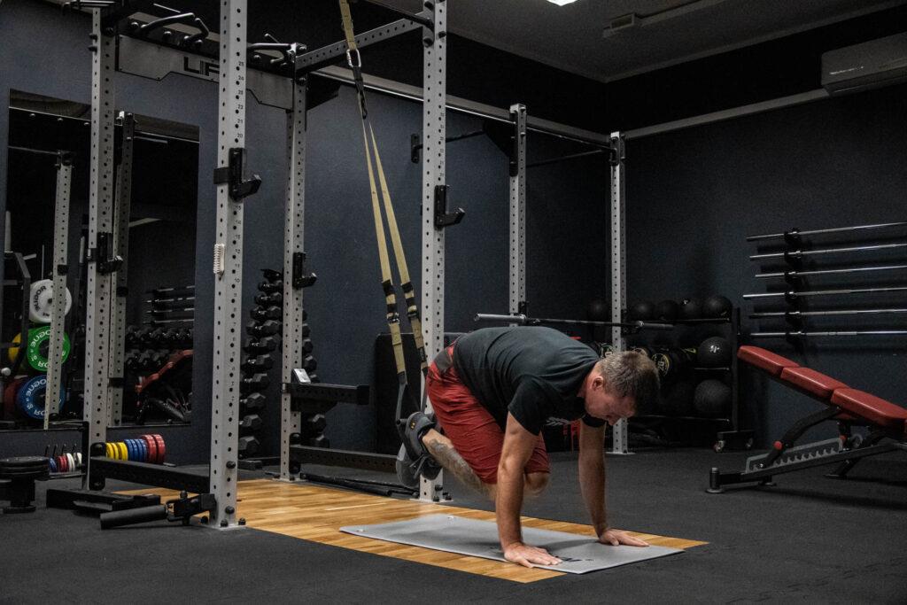 TRX Crunch - Fitnessowy.NET