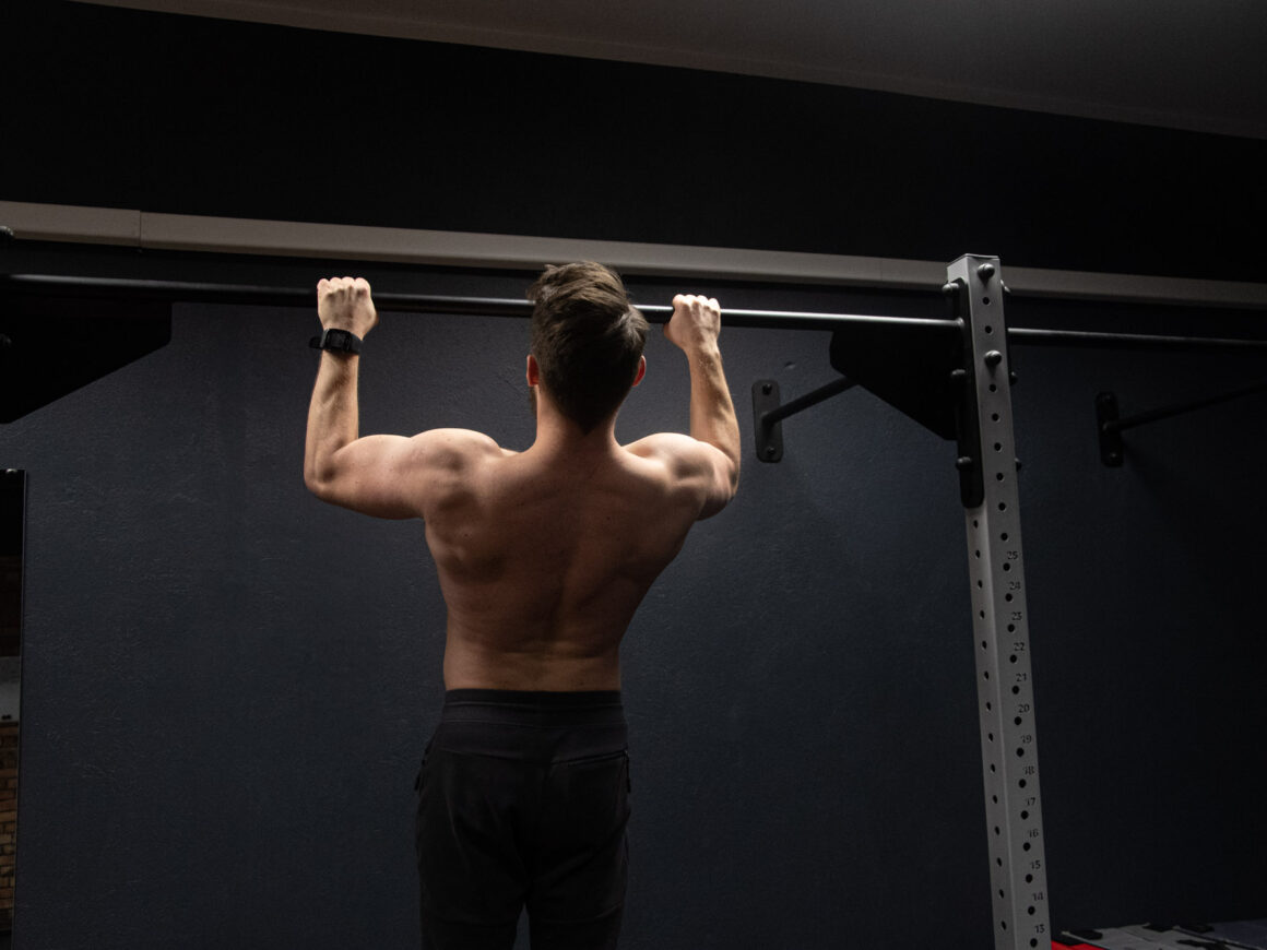 Mięsień prosty brzucha: anatomia, funkcje i wzmacnianie - Fitnessowy.NET